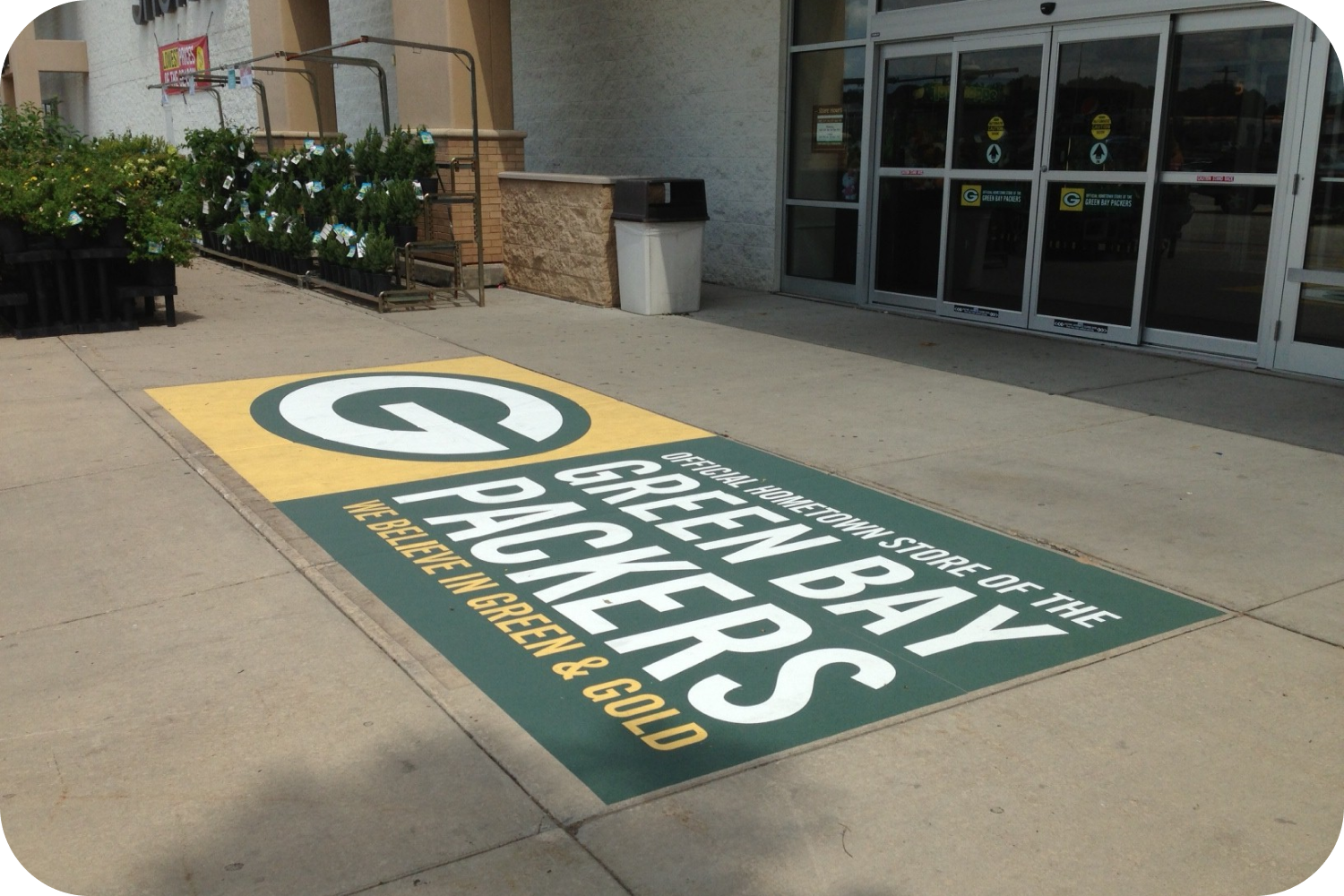 The Beginner’s Guide to Floor Graphics - Modernistic